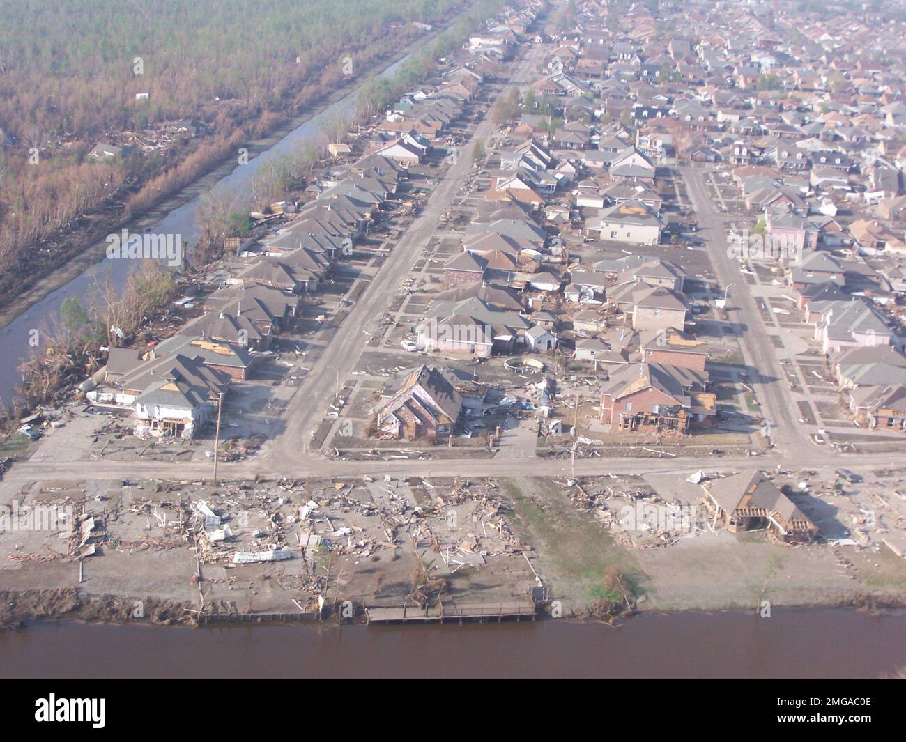 Pollution - ESU St. Louis Response - Miscellaneous - 26-HK-254-66. Overflight. Hurricane Katrina ...