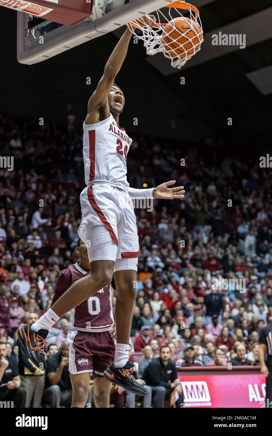 Alabama forward Brandon Miller (24) dunks on Mississippi State during ...