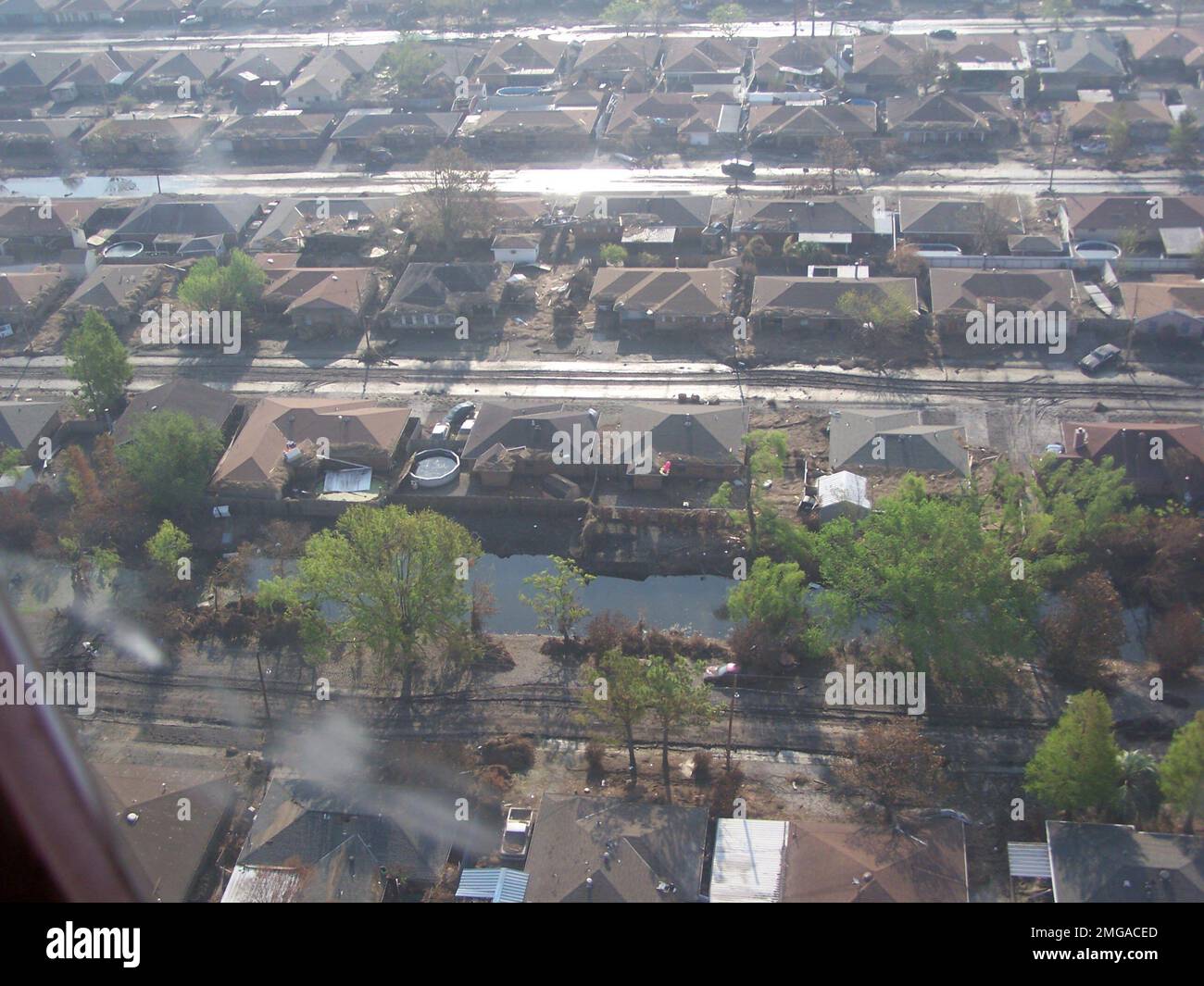 Pollution - ESU St. Louis Response - Miscellaneous - 26-HK-254-80. Overflight. Hurricane Katrina ...