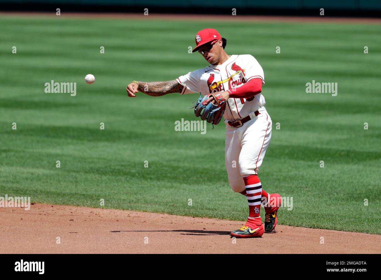 St. Louis Cardinals second baseman Kolten Wong throws out Pittsburgh ...
