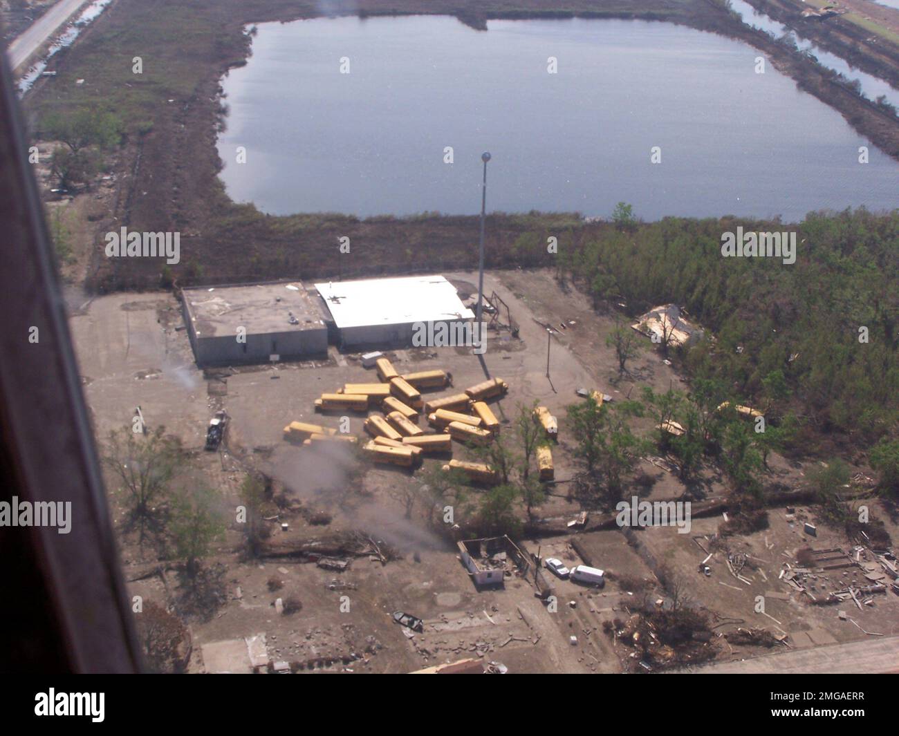 Pollution - ESU St. Louis Response - Miscellaneous - 26-HK-254-206. Overflight. Hurricane ...