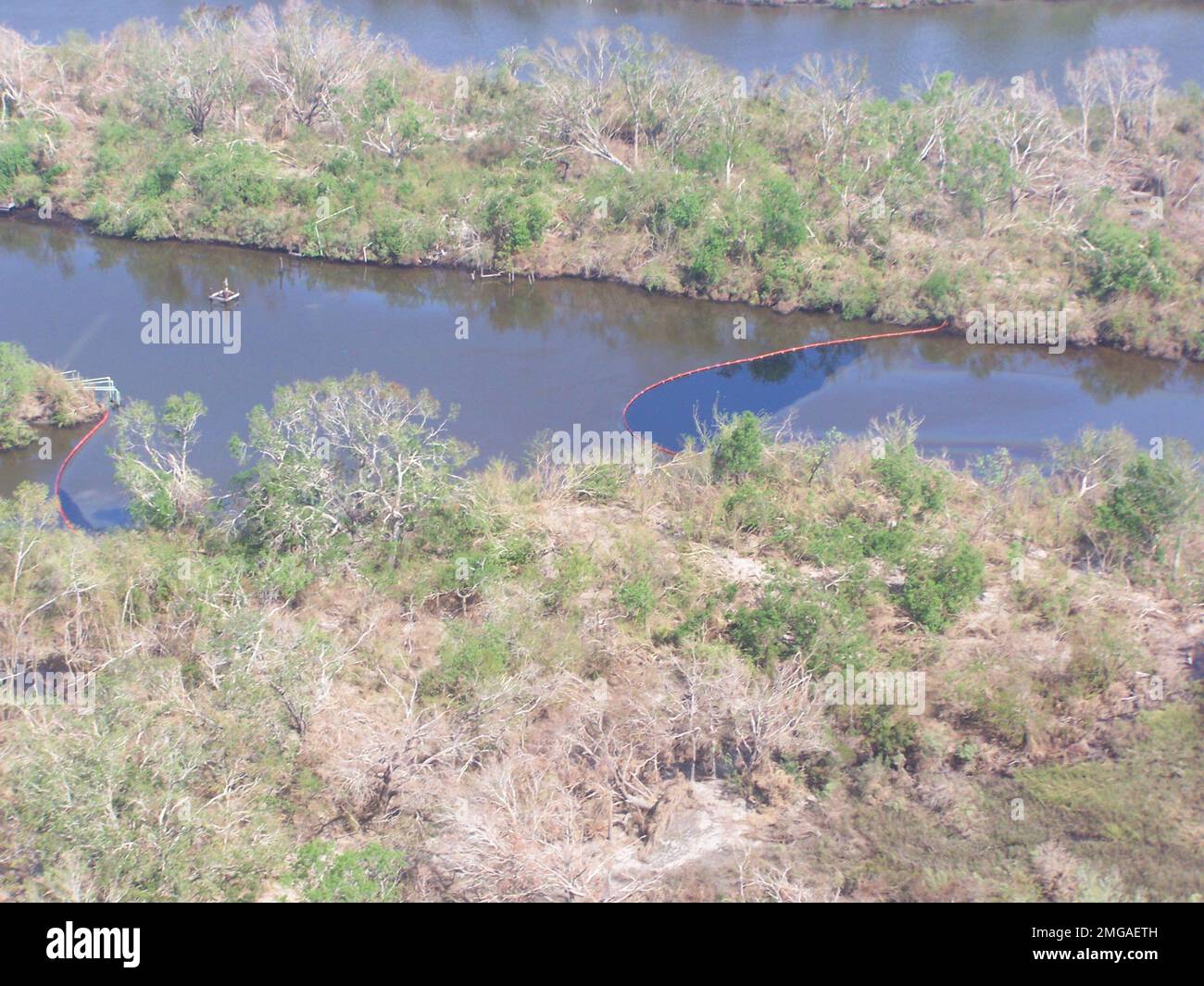 Pollution - ESU St. Louis Response - Miscellaneous - 26-HK-254-197. Overflight. Hurricane ...