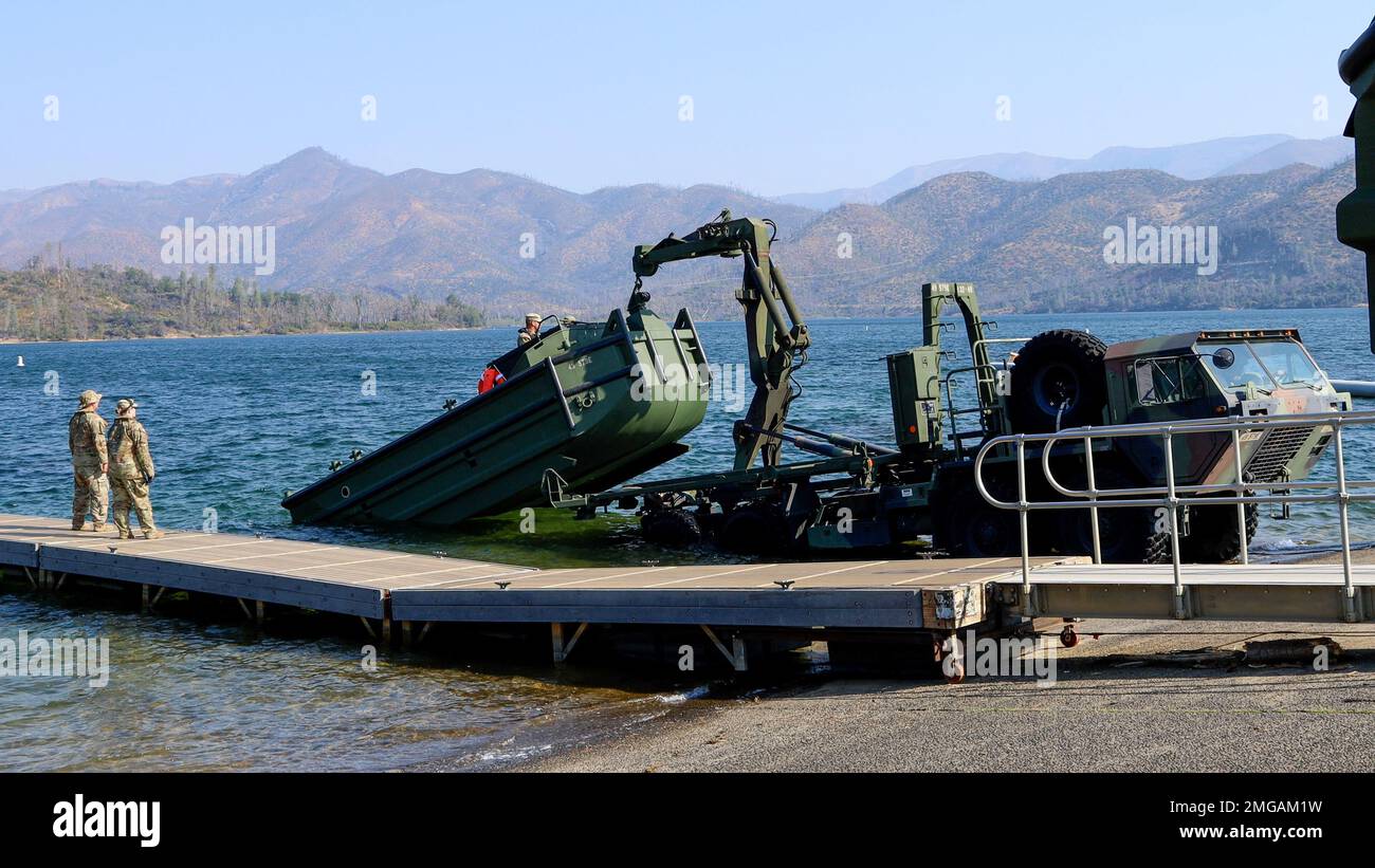 The 132nd Multi-Role Bridge Company, talks about the new M30 Boat and ...