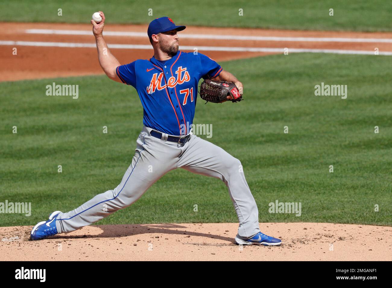 New York Mets non-roster invitee pitcher Hunter Strickland winds up in ...