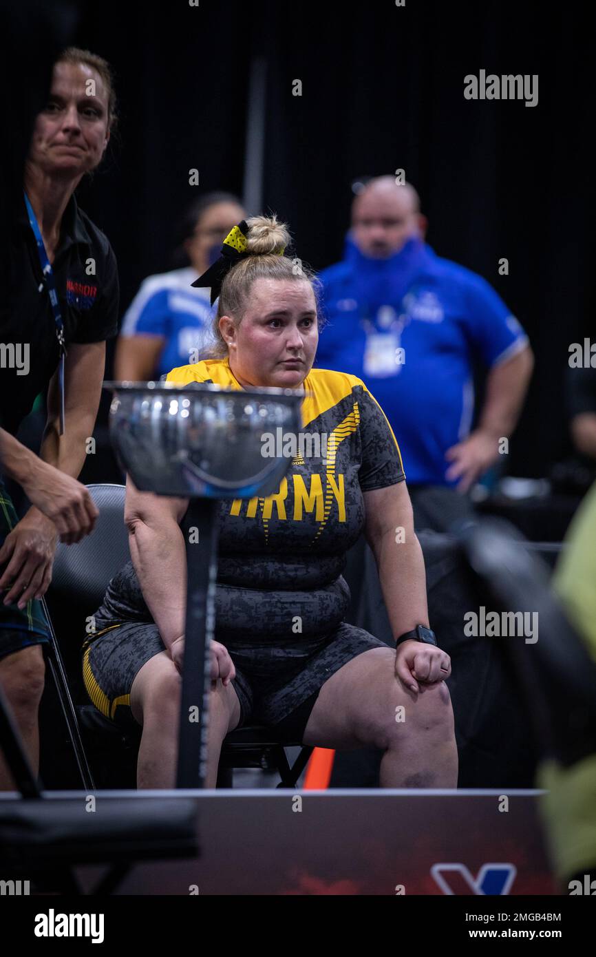 Retired U.S. Army Capt. Blair Marshall prepares for the powerlifting ...