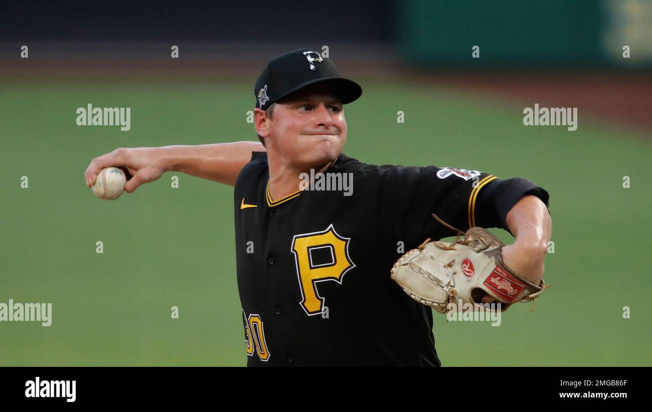 Pittsburgh Pirates pitcher Kyle Crick delivers during an intrasquad ...