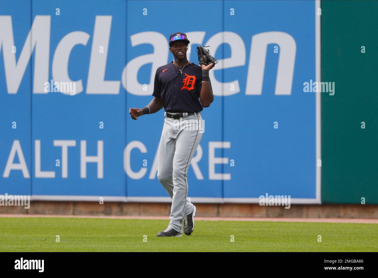 Detroit Tigers outfielder Cameron Maybin plays during an intrasquad ...