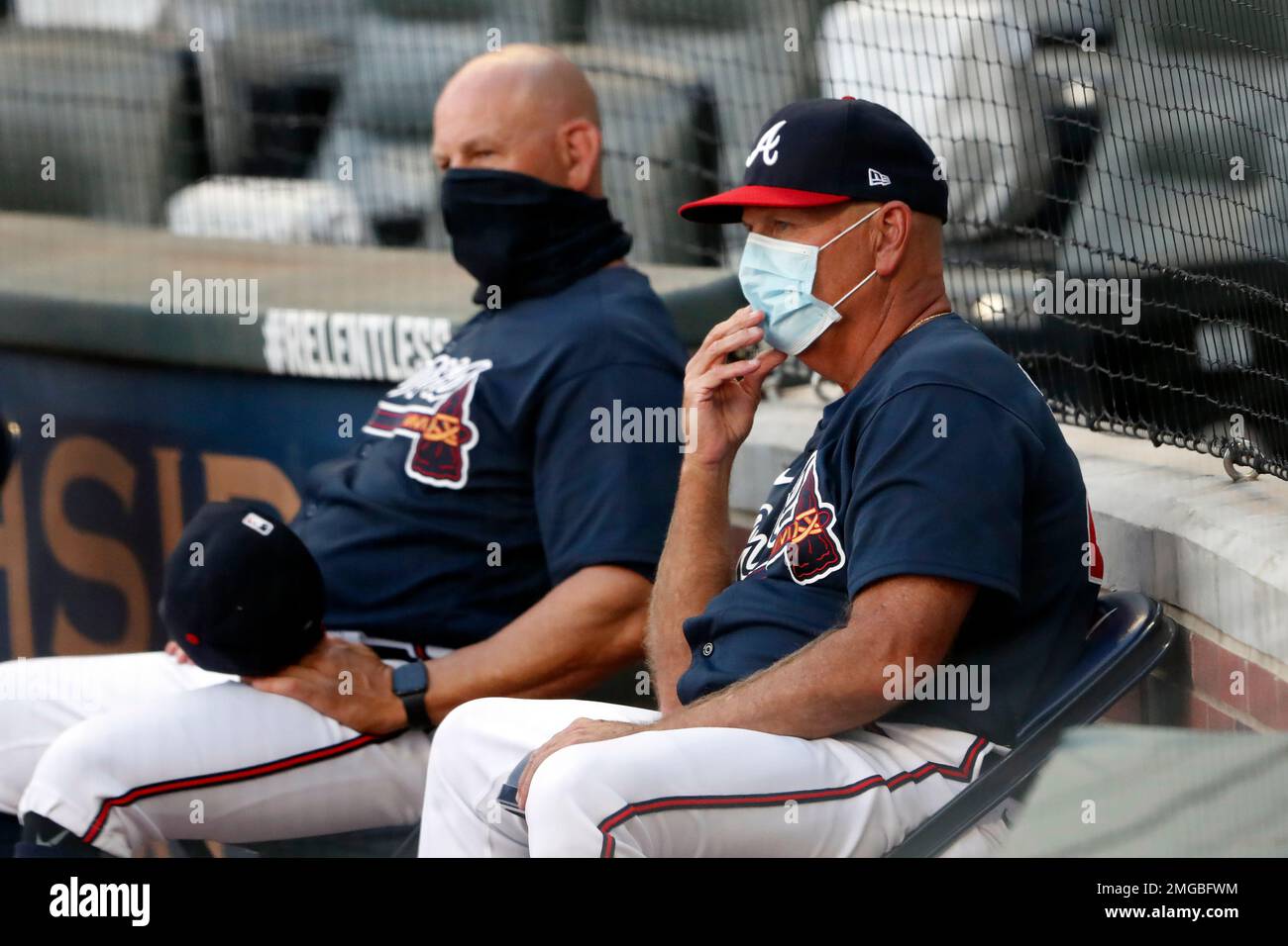 Atlanta Braves manager Brian Snitker, right, and bench coach Walt Weiss ...