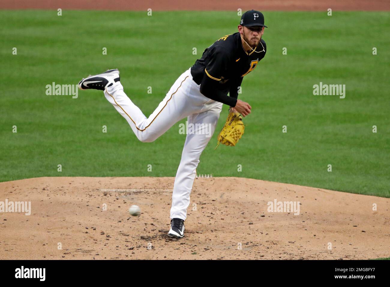 Pittsburgh Pirates pitcher Joe Musgrove delivers during the team's ...