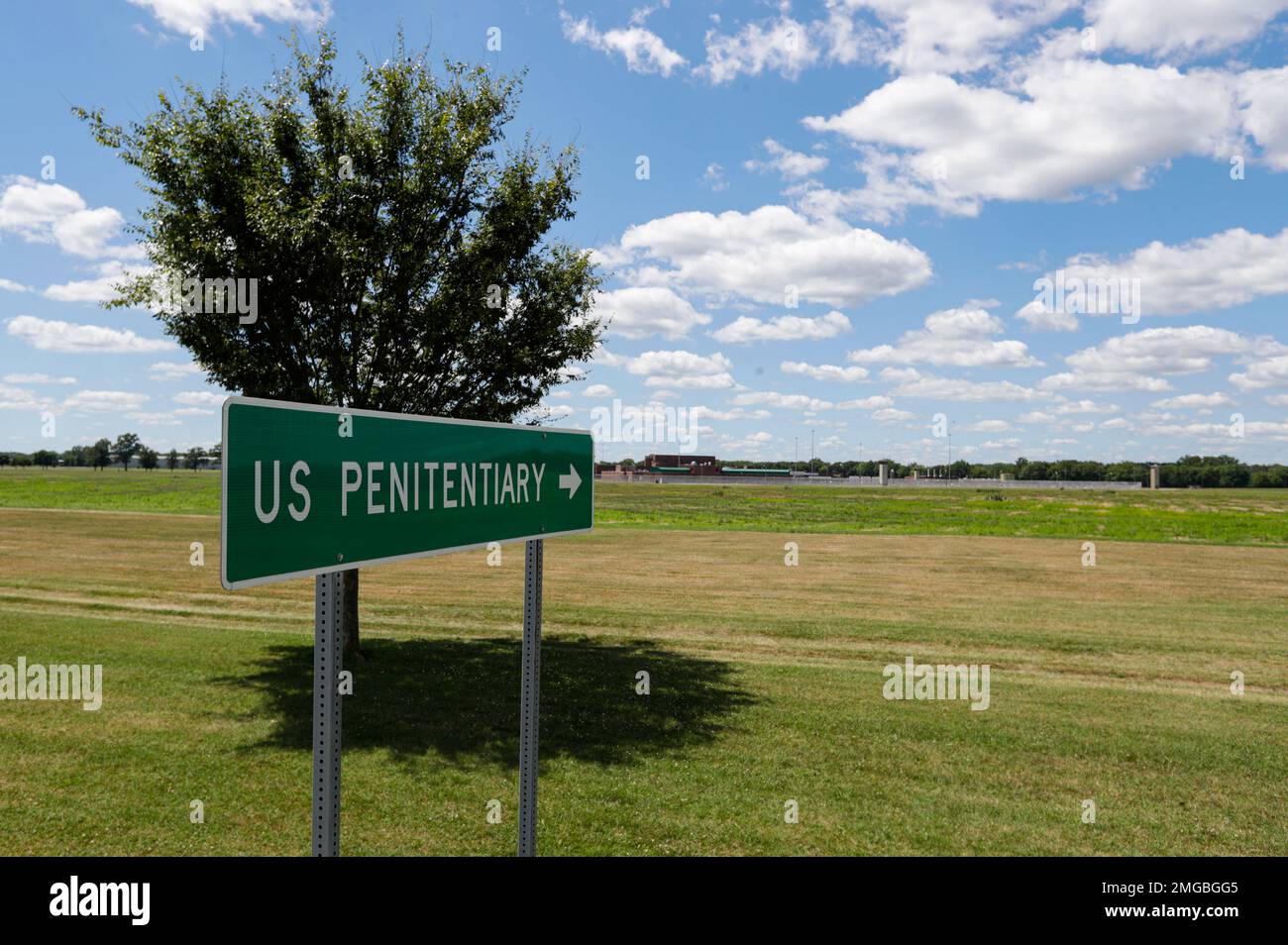 The road sign for the entrance to the federal prison in Terre Haute ...