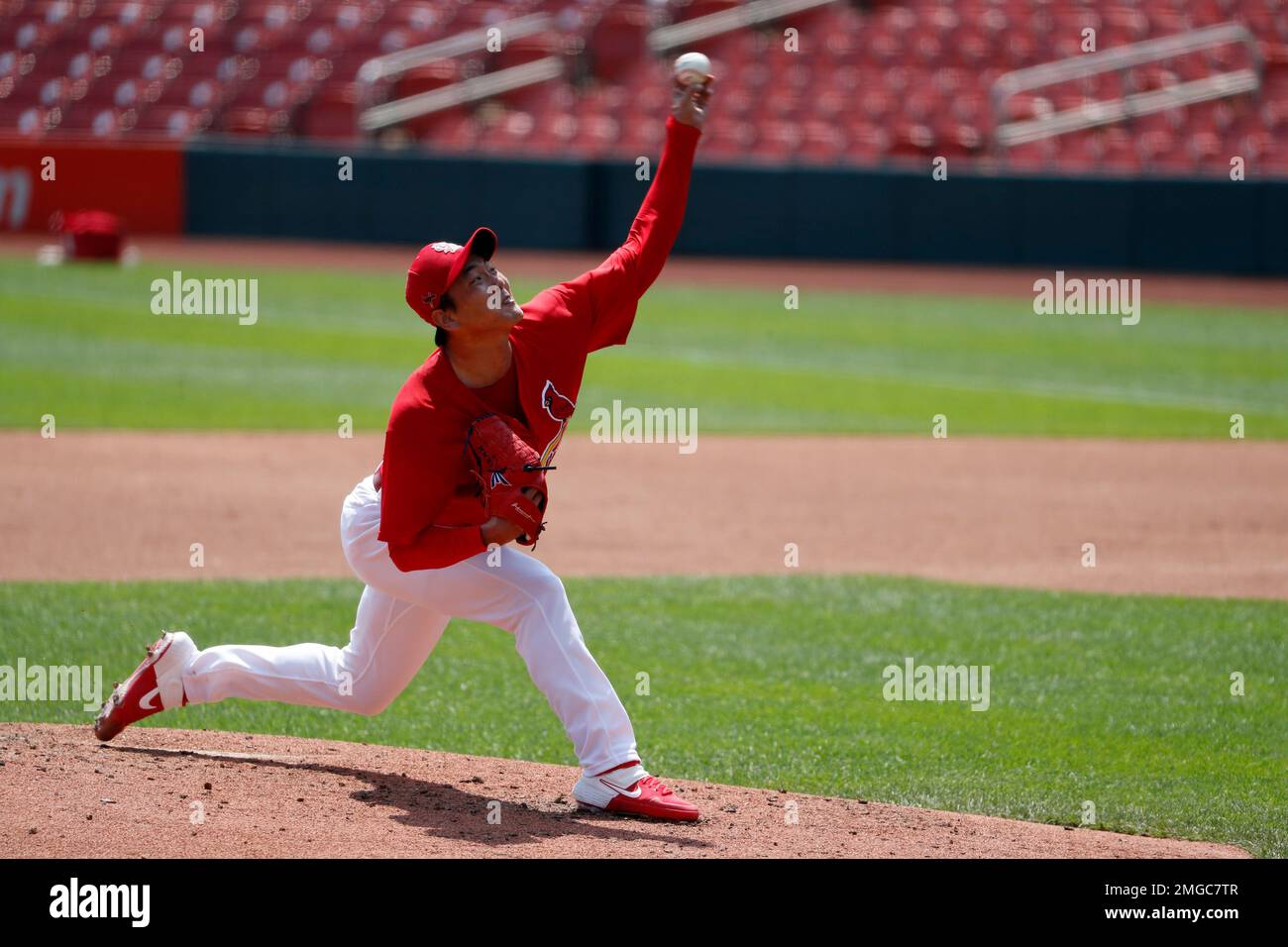 St. Louis Cardinals pitcher Kwang-Hyun Kim throws a simulated inning ...