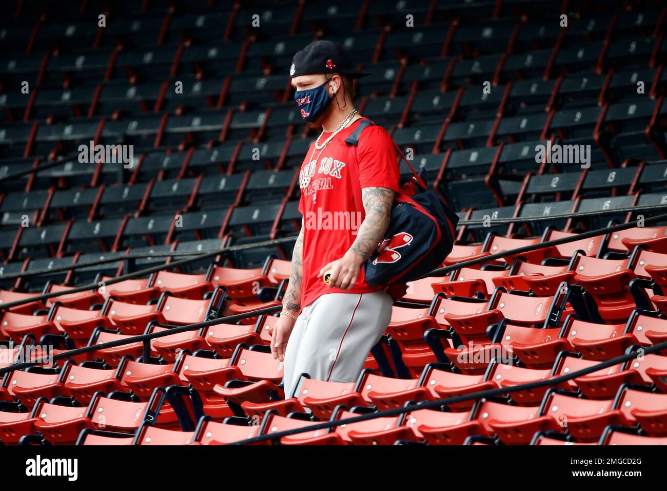 Boston Red Sox's Alex Verdugo heads to the field during baseball ...