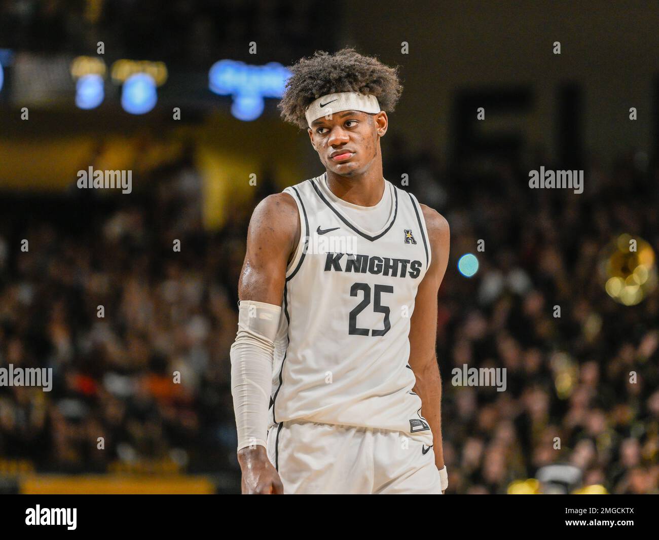 Orlando, FL, USA. 25th Jan, 2023. UCF Knights forward Taylor Hendricks ...