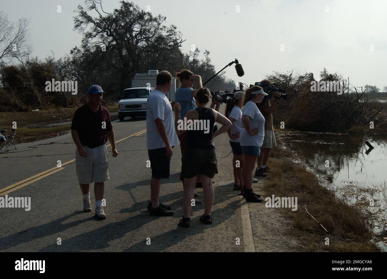 Dolphin Rescue - 26-HK-130-122. Hurricane Katrina Stock Photo - Alamy