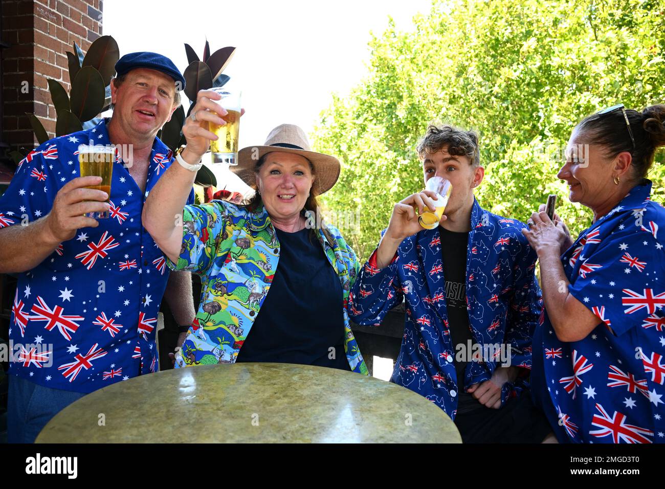 (L-R) Brad Martin, Debbie Walker, Rory Martin and Sandra Martin pose ...