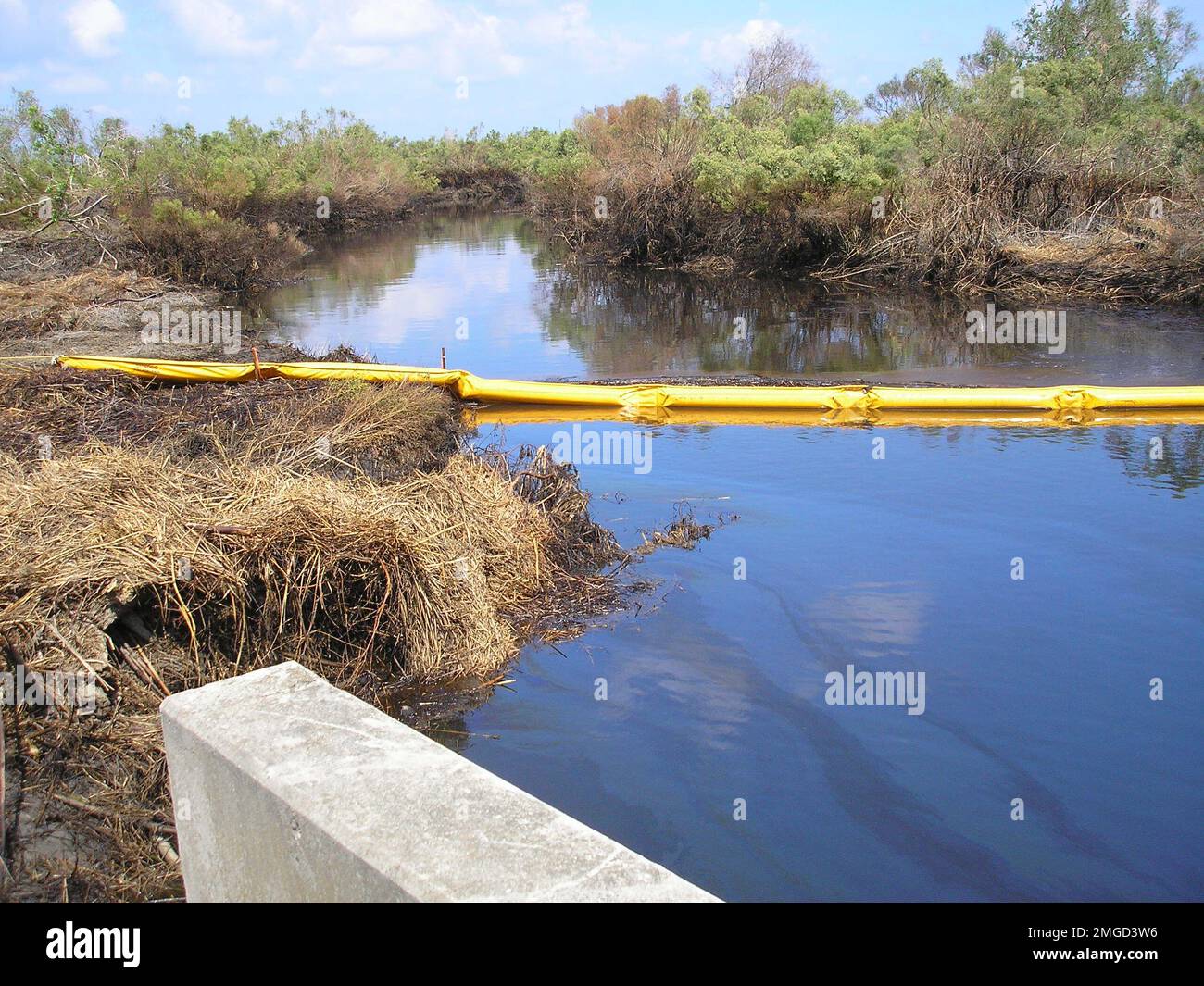 Pollution - ESU St. Louis Response - Miscellaneous - 26-HK-255-40 ...