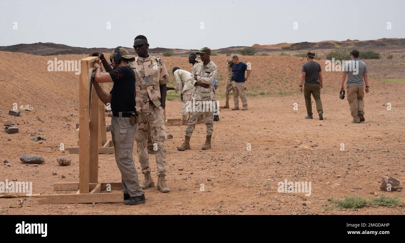 AGADEZ, Niger - U.S. Air Force Air Advisors from the 409th ...