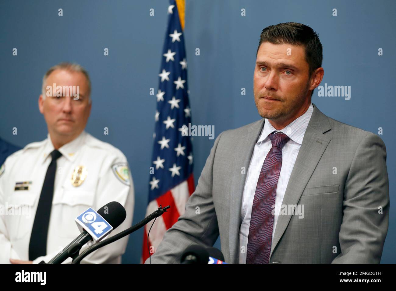 St. Charles County Prosecuting Attorney Tim Lohmar, right, speaks ...