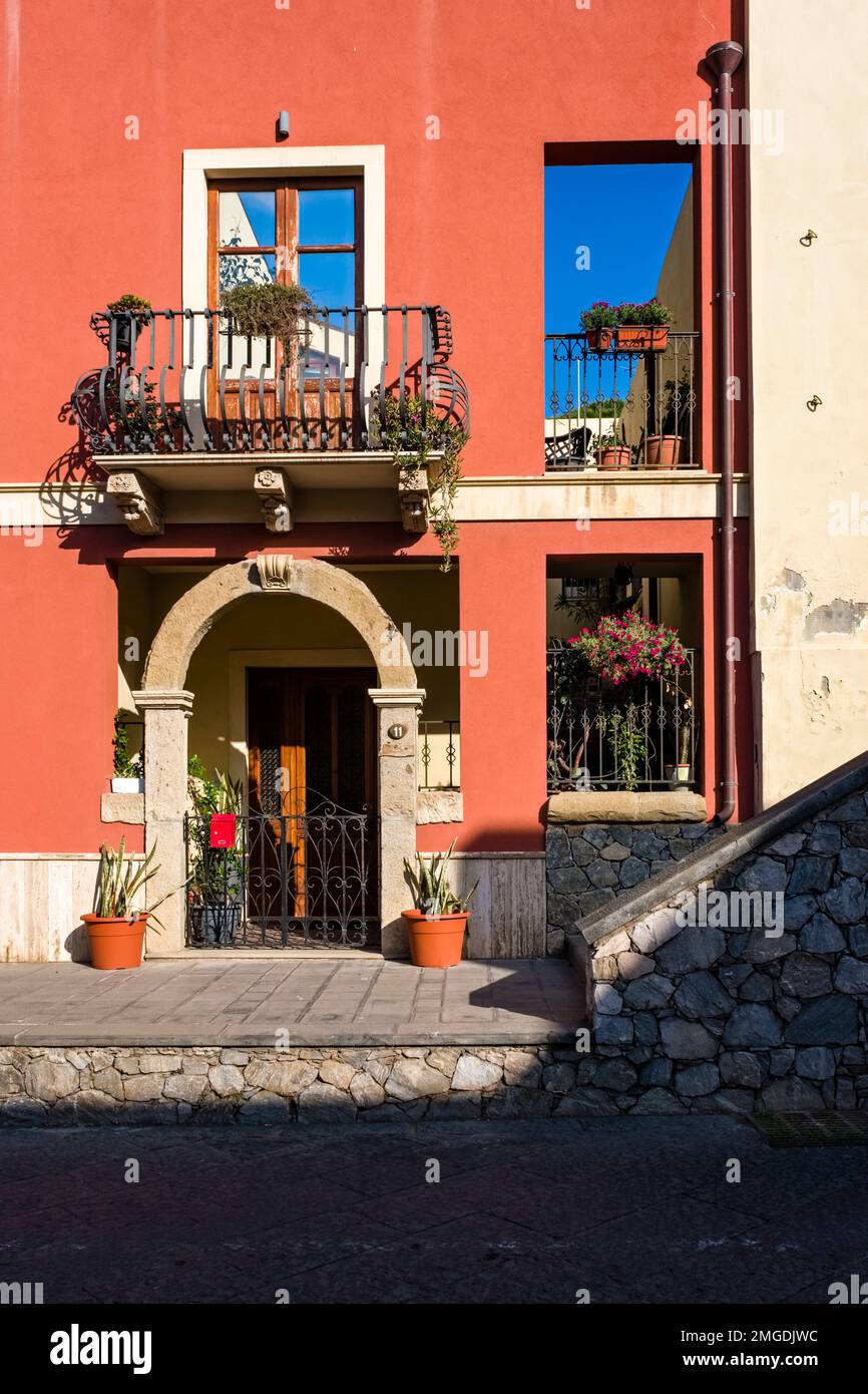 Sicily balcony house railing hi-res stock photography and images - Alamy