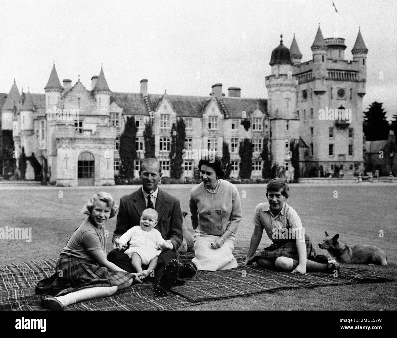 FILE - In this Sept. 1960 file photo, Britain's Queen Elizabeth II ...