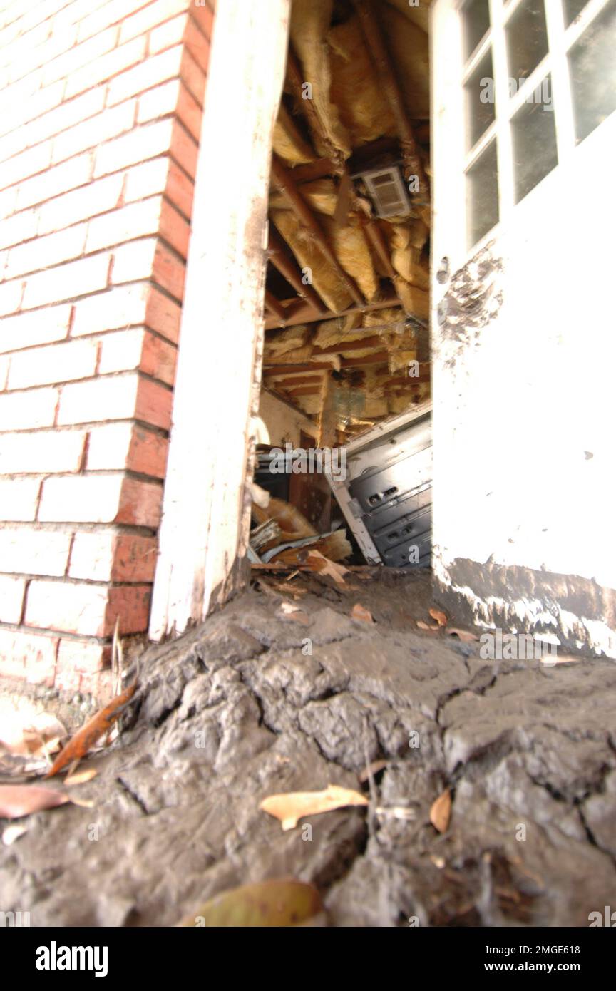 Soil Testing - D70 - 26-HK-204-46. Hurricane Katrina Stock Photo - Alamy
