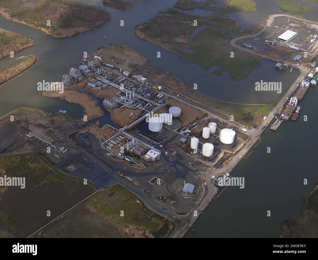 Pollution - ESU St. Louis Response - Dynegy - 26-HK-241-76. Hurricane ...