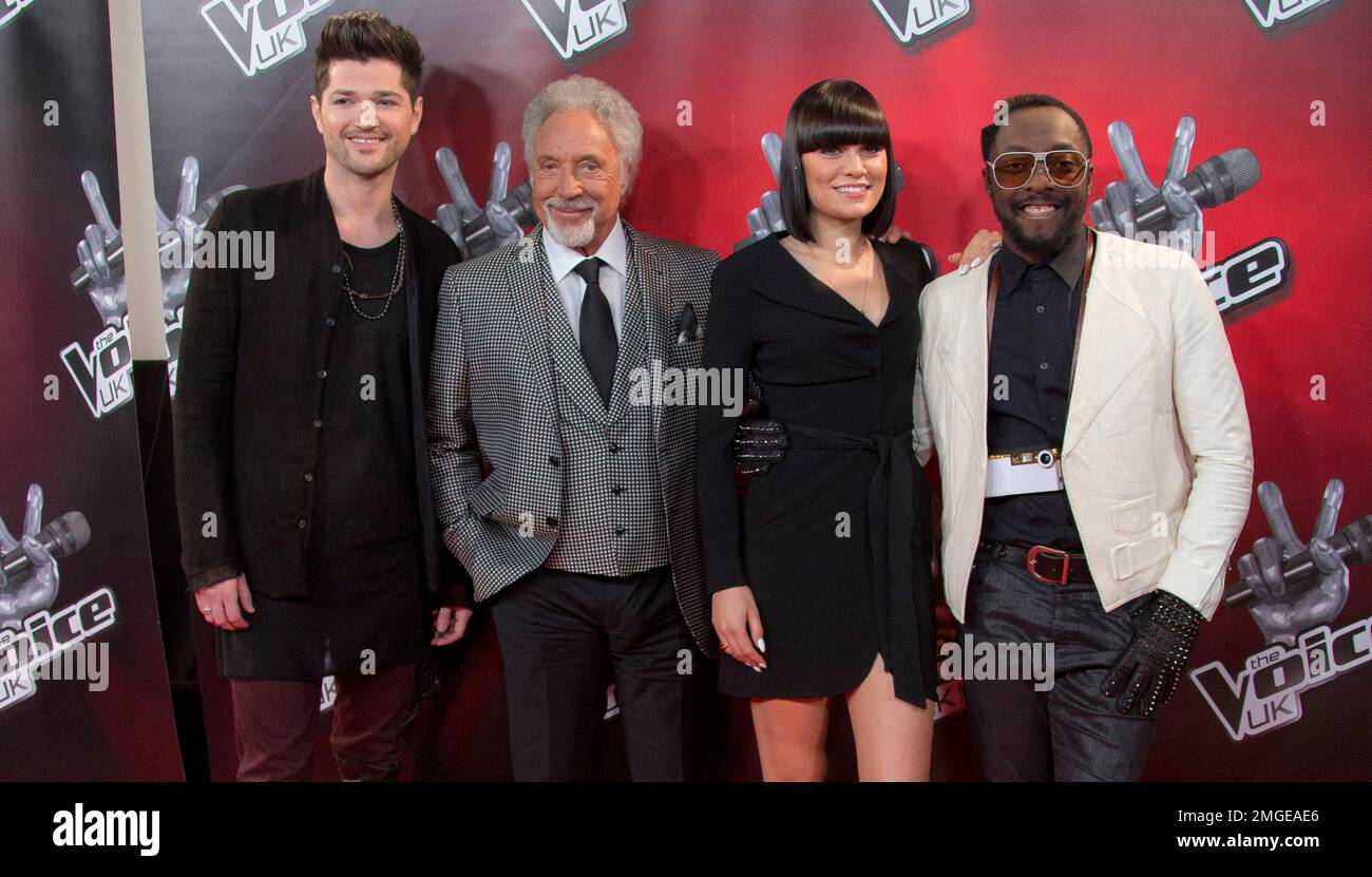 FILE - In this Mar. 11, 2013 file photo, Danny O'Donoghue, from left ...