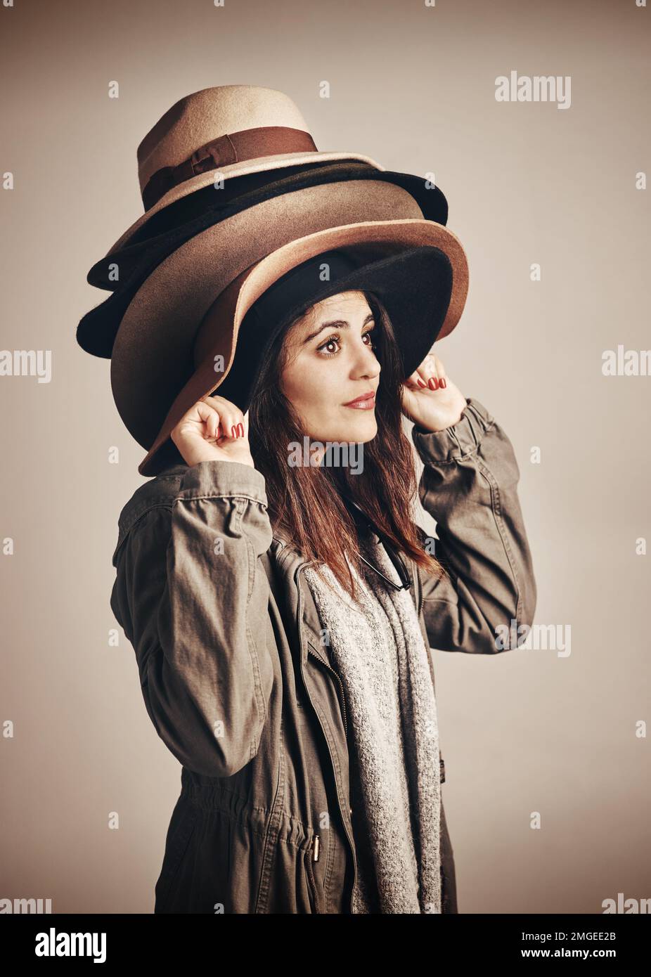People wearing hats hi-res stock photography and images - Alamy