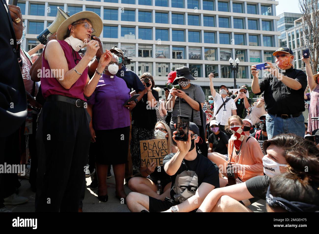 The Rev. Mariann Budde, bishop of the Episcopal Diocese of Washington ...