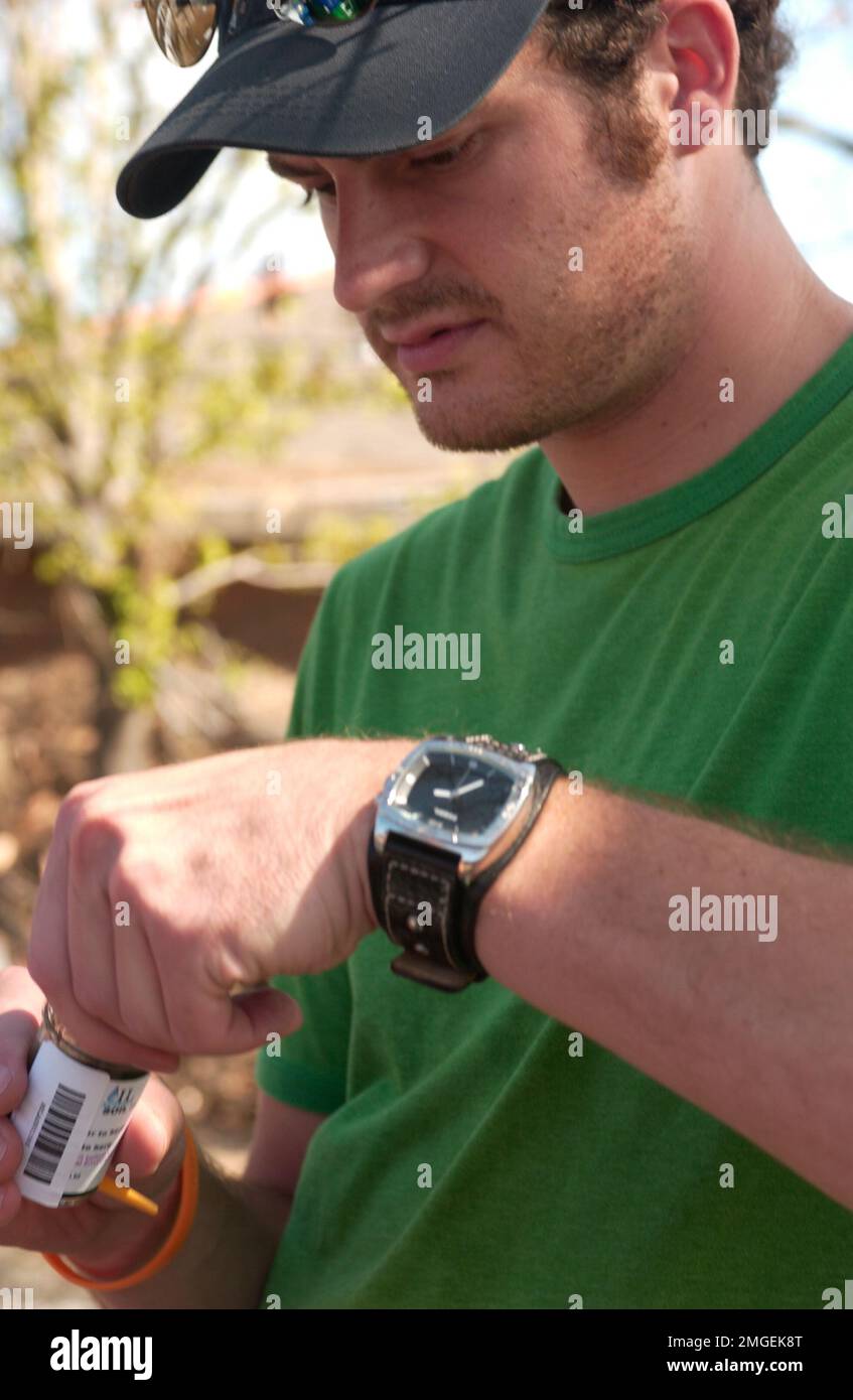 Soil Testing - 26-HK-203-33. Hurricane Katrina Stock Photo - Alamy