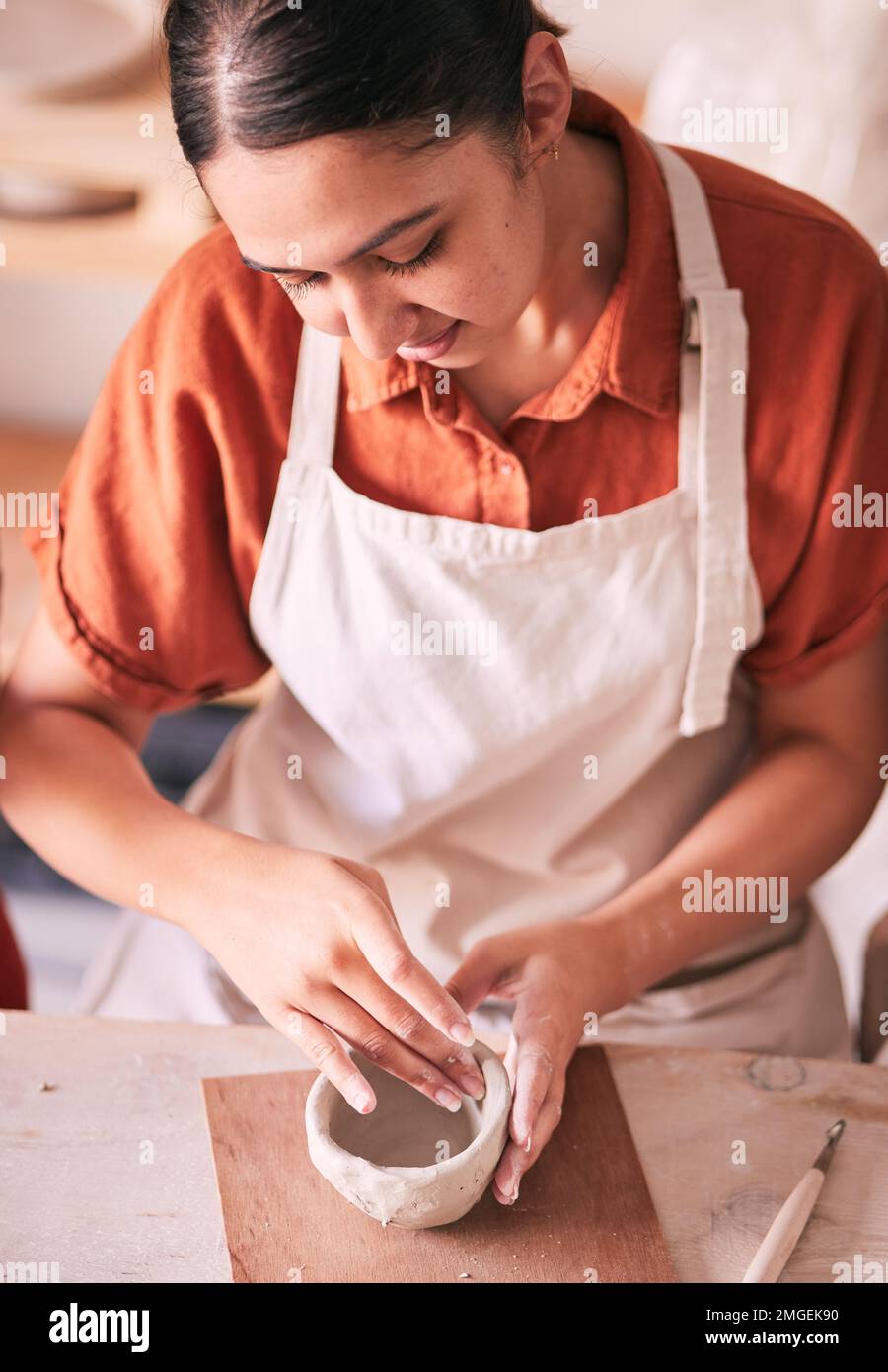 Ceramic manufacturing process hi-res stock photography and images - Alamy