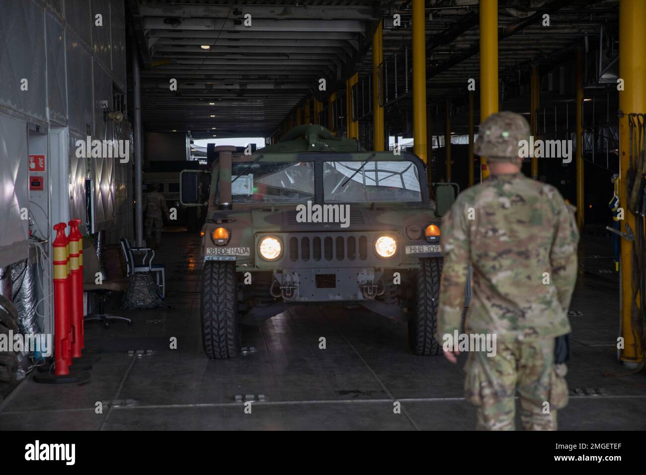 Orient shield 22 hi-res stock photography and images - Alamy