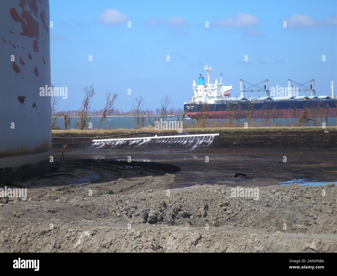 Pollution - ESU St. Louis Response - Shell Pilottown - 26-HK-246-34 ...