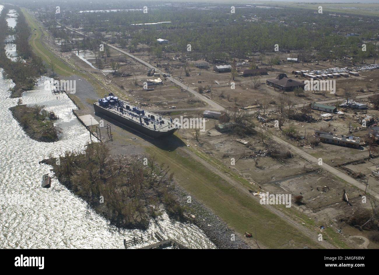 New Orleans and I-90 - 26-HK-202-48. Hurricane Katrina Stock Photo - Alamy