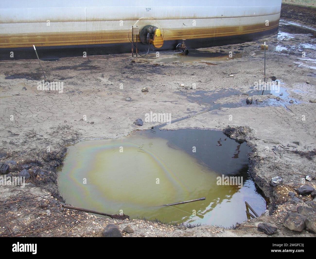Pollution - ESU St. Louis Response - Shell Pilottown - 26-HK-246-44 ...