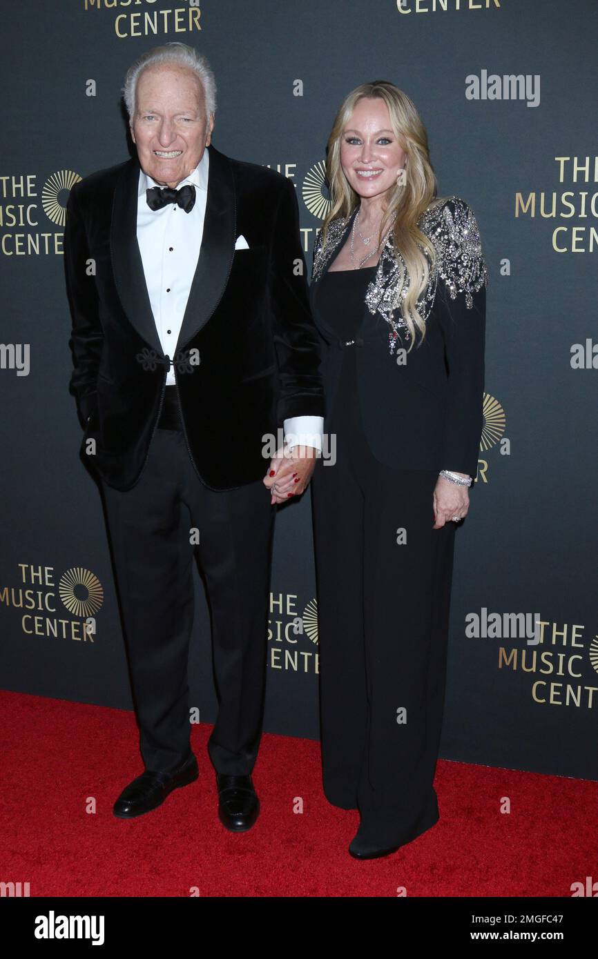 LOS ANGELES - JAN 14: Jerry Moss, Tina Moss at Music Center Tribute to ...