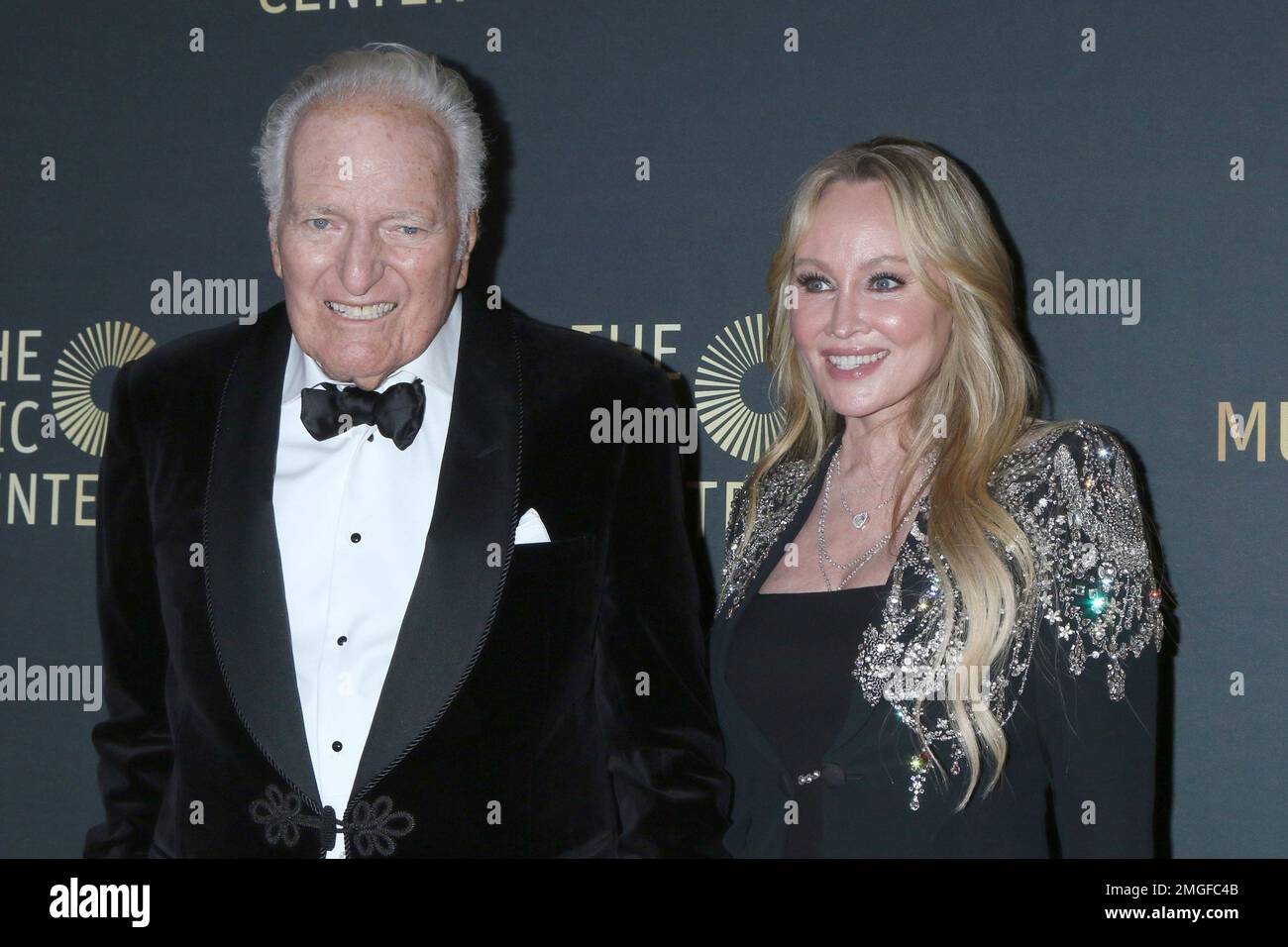 LOS ANGELES - JAN 14: Jerry Moss, Tina Moss at Music Center Tribute to ...