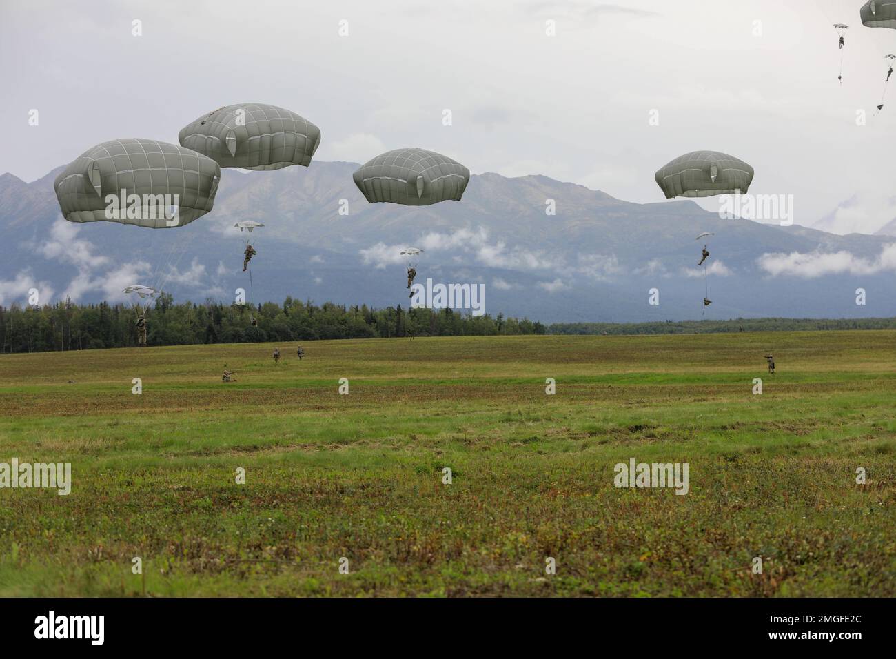Paratroopers assigned to 2nd Brigade Combat Team (Airborne), 11th ...