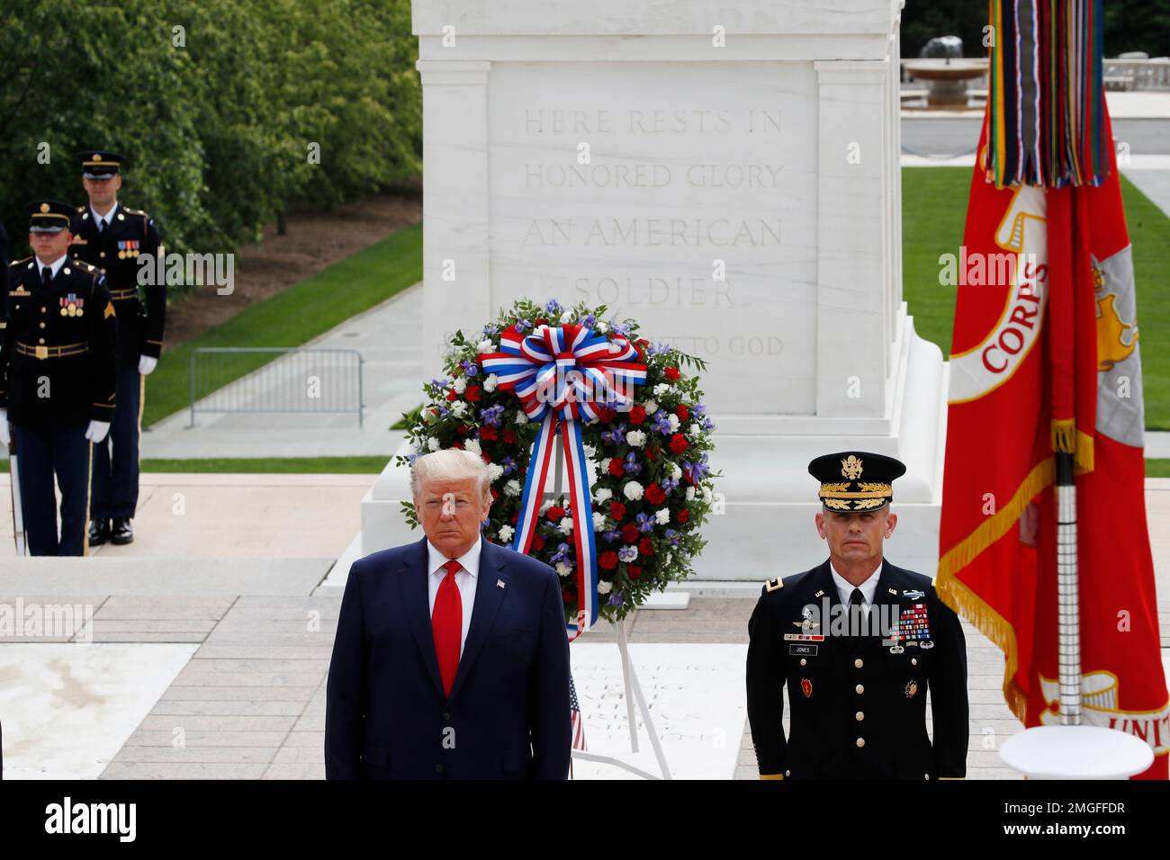 President Donald Trump stands with General Omar Jones, Commanding ...