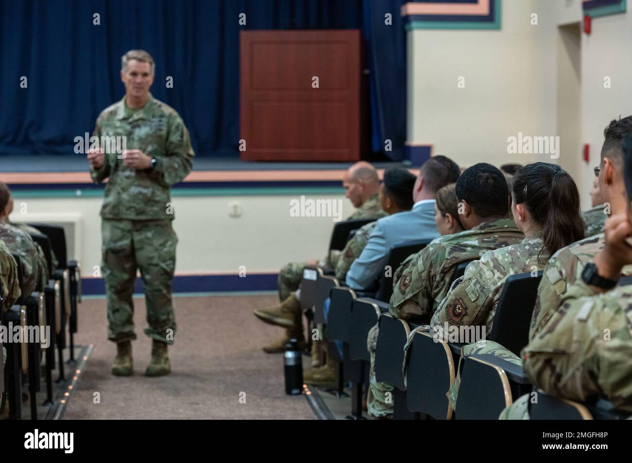 Lt gen james slife hi-res stock photography and images - Alamy