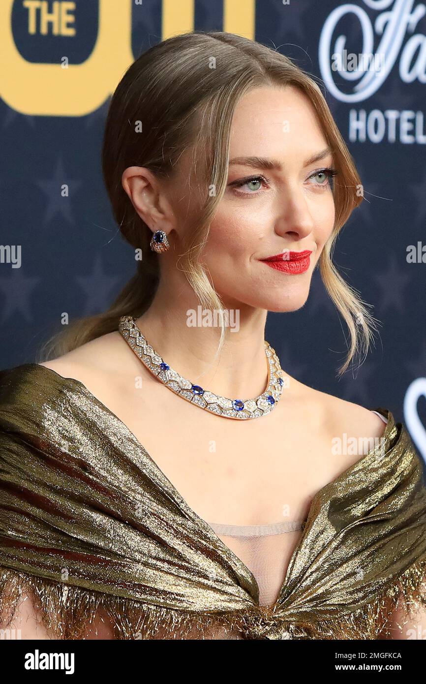 LOS ANGELES - JAN 15: Amanda Seyfried at 2023 Critics Choice Awards ...