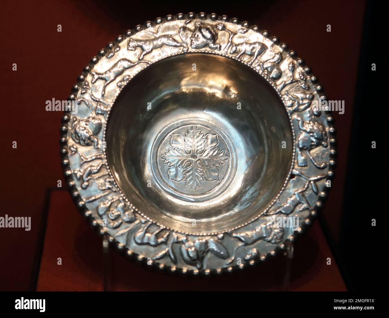 Silver archeology hi-res stock photography and images - Alamy