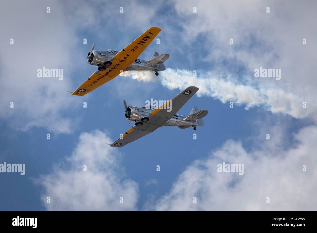 Jim Beasley Jr. and Ed Shipley fly a pair of T-6 Texans at the 2022 ...
