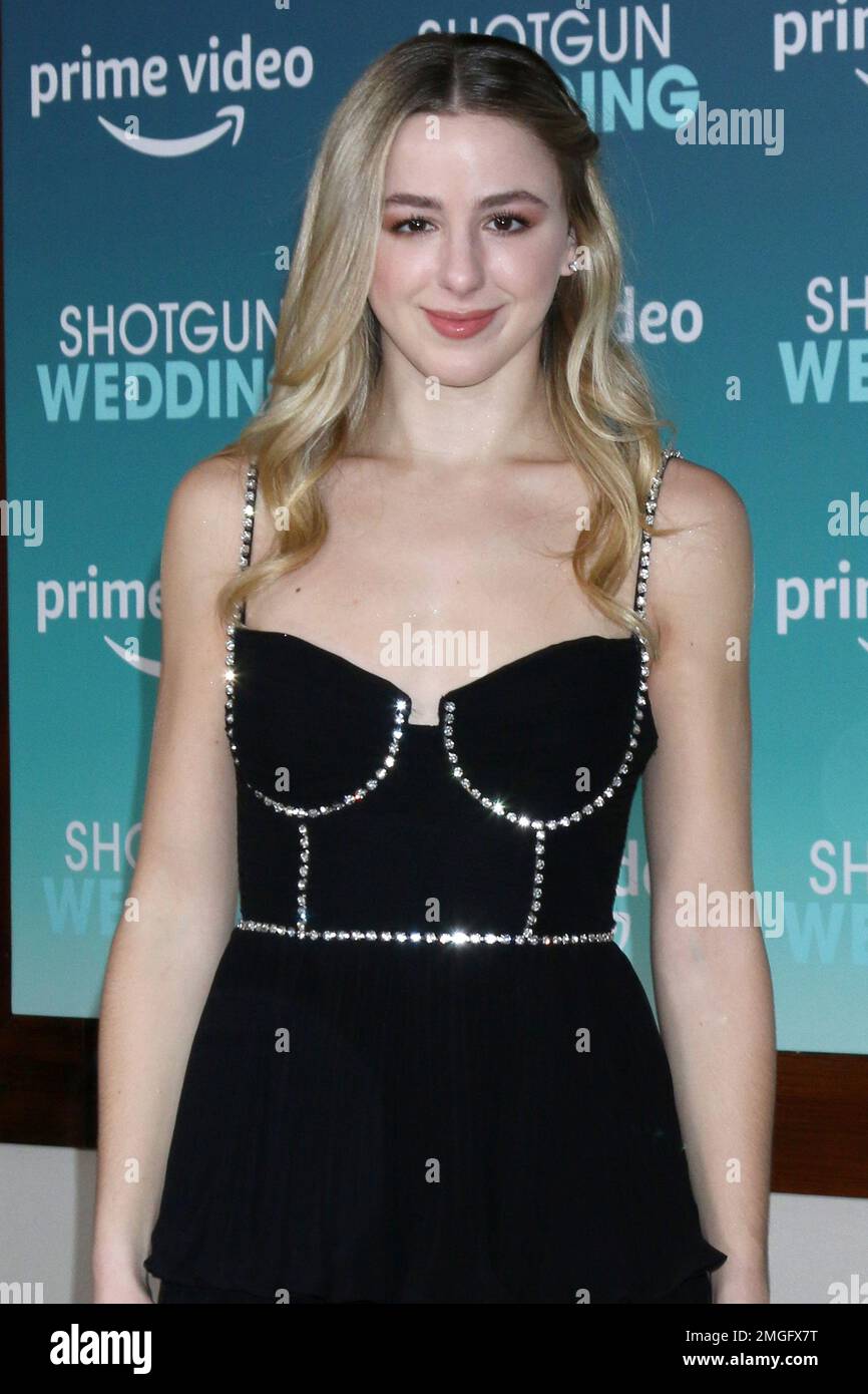 LOS ANGELES - JAN 18: Chloe Lukasiak at Shotgun Wedding Premiere at the ...