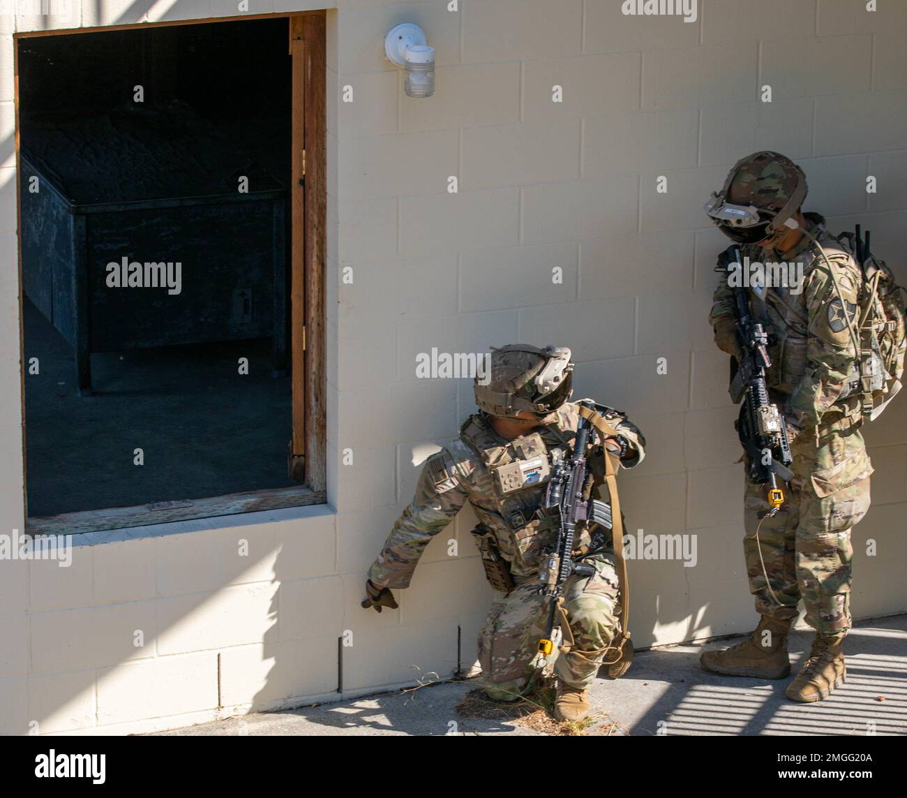 Two soldiers from 3rd Platoon, Blackhorse Company, 2-3 Infantry ...