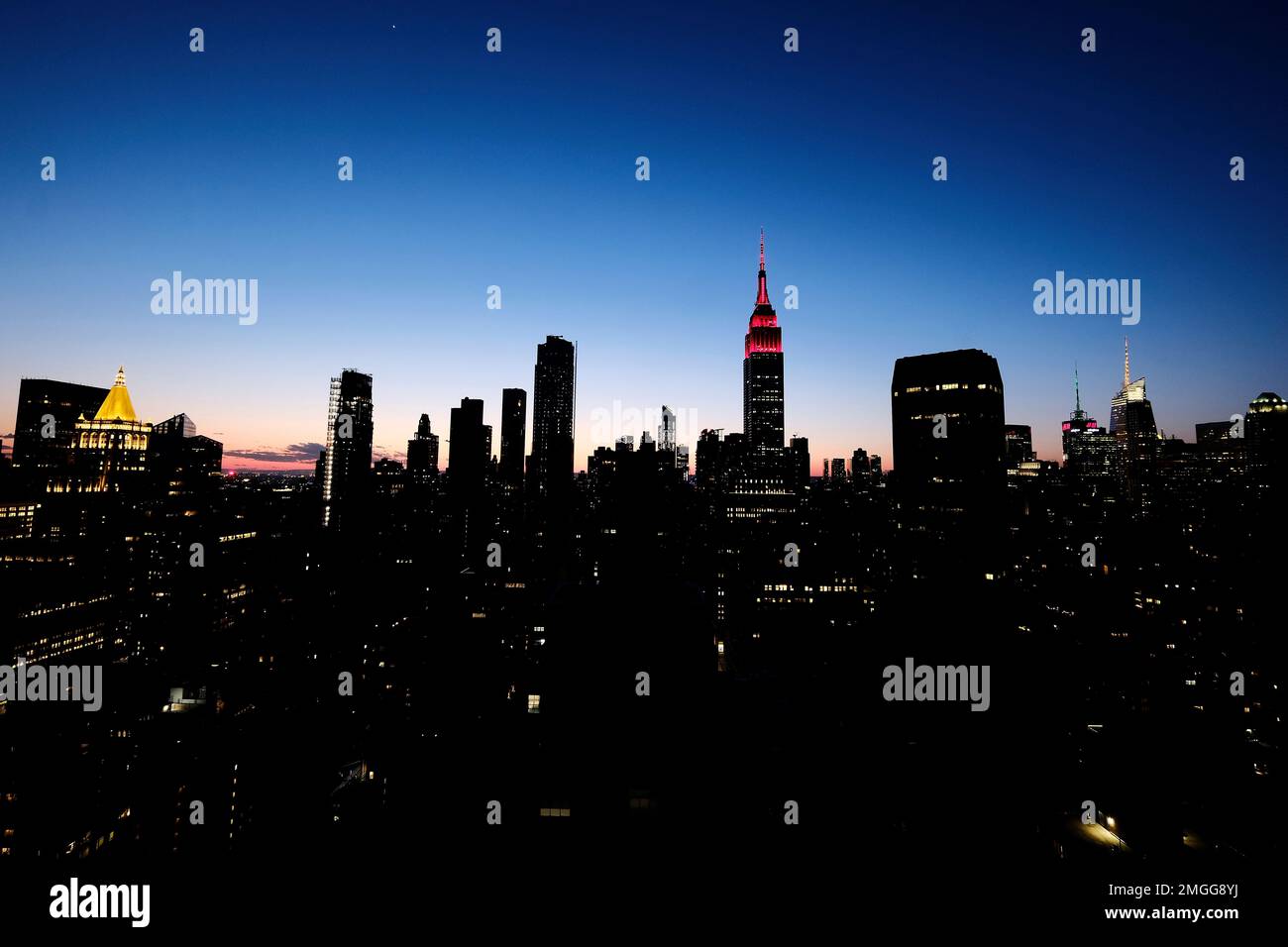The Empire State Building lit red to recognize first responders during ...