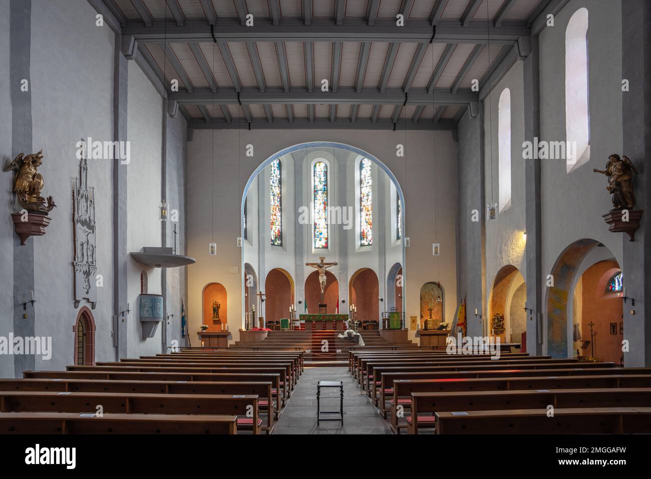 RUEDESHEIM, GERMANY - JULY 4, 2020: View throught the main aisle of the ...