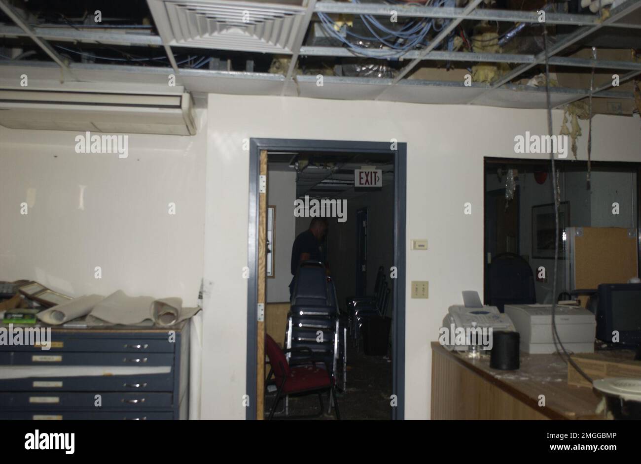 Coast Guard Station - Venice, Louisiana - 26-HK-347-25. Hurricane ...