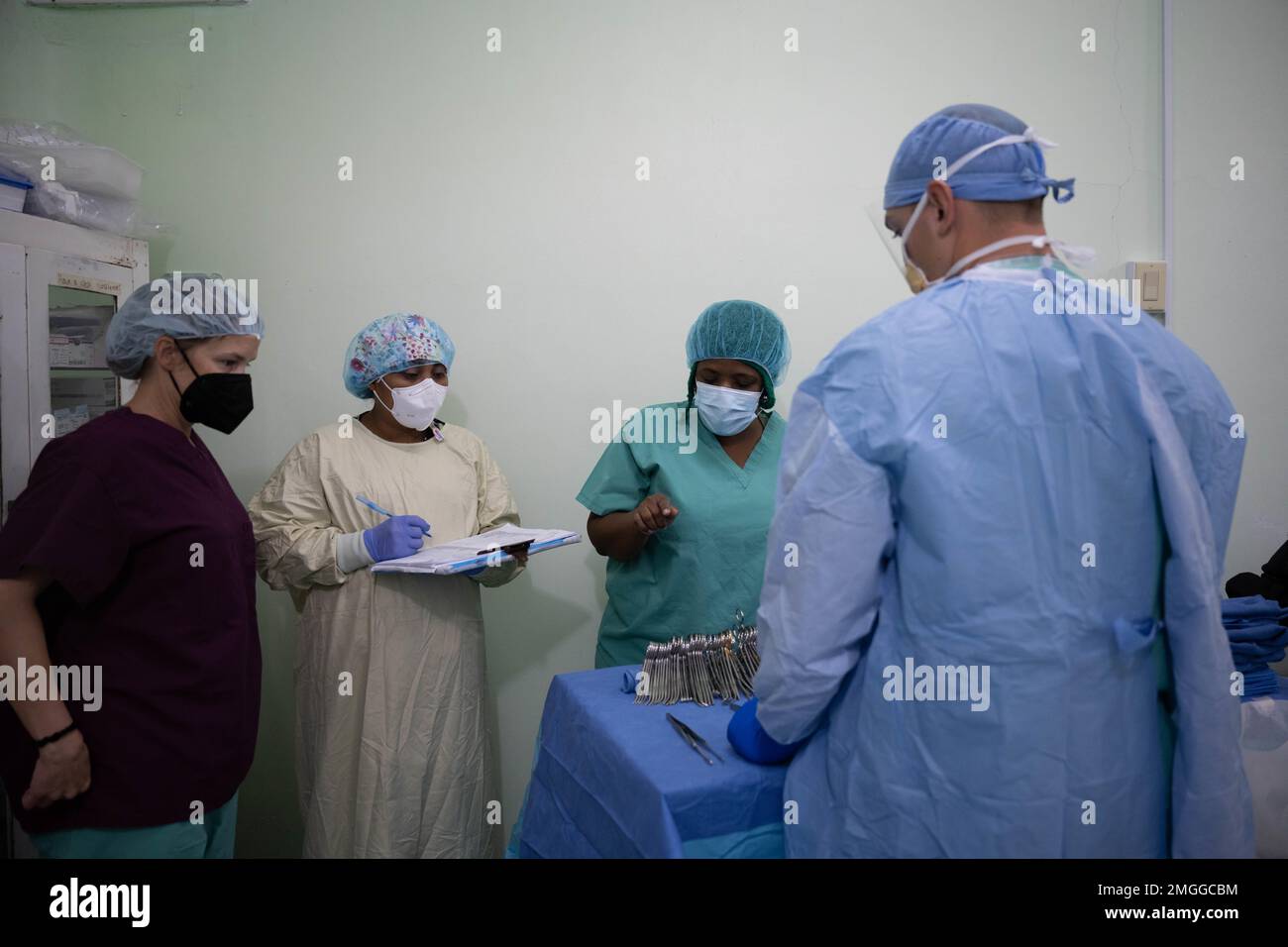 U.S. Army medical personnel from the 256 Field Hospital out of ...