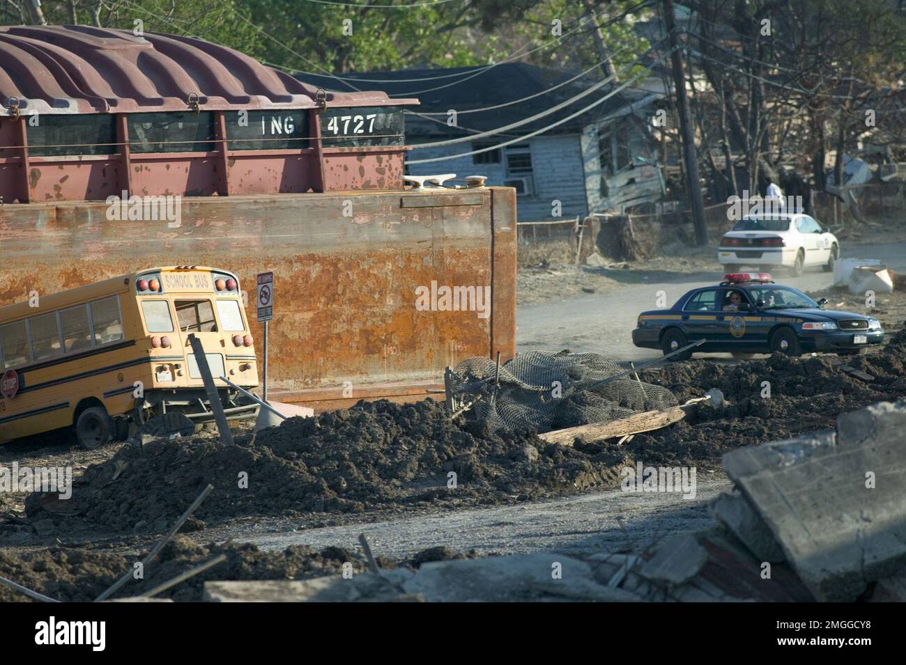 Aftermath - Displaced Boats - Barge ING 4727 - 26-HK-22-5. 9th Ward ...